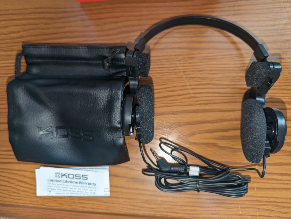 KOSS SportaPro レビュー 高音質・高コスパの開放型ヘッドホンです | EZの日常